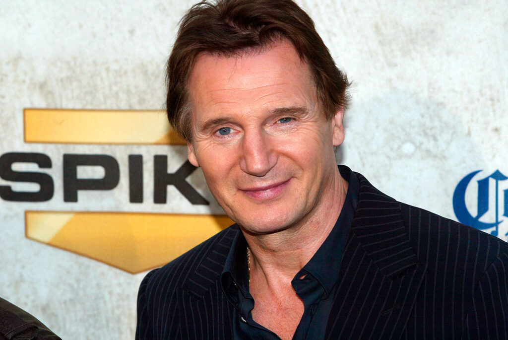 Pourquoi Liam Neeson est soulagé de ne jamais avoir été James Bond ...